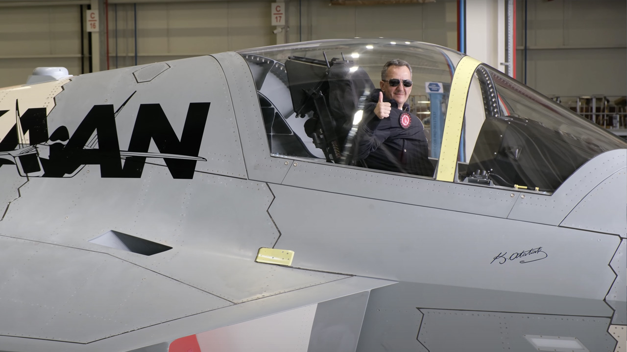 Turkish Aerospace's Successful Maiden Flight of 5th-Gen Fighter 'KAAN ...