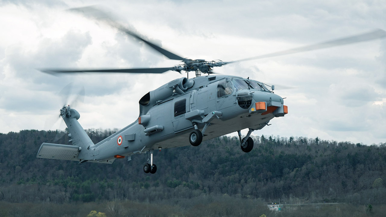 India Soaring Defense Capabilities on High Seas with MH-60R Seahawk ...